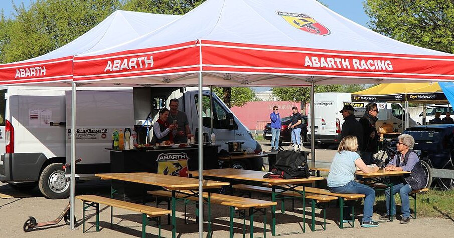 How to calculate the size of your folding tent: This is how much space ...
